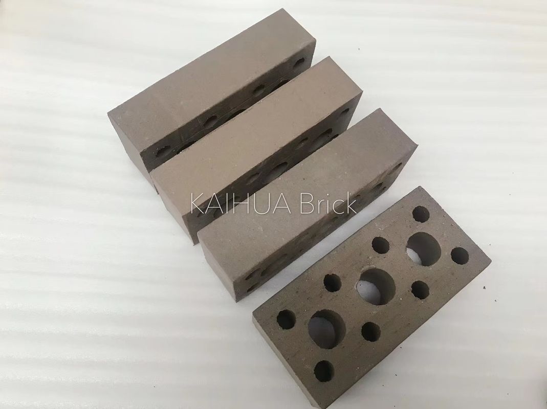 Extruded Type Size 240x115x53mm Clay Hollow Bricks For Construction